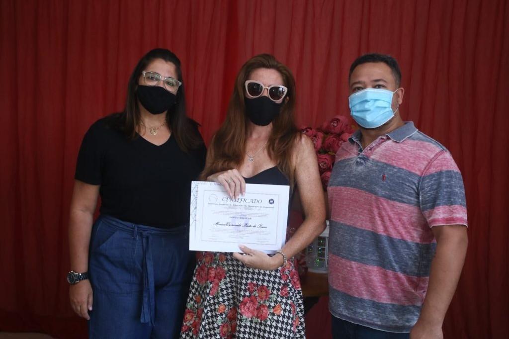 Entrega dos certificados - FUNITA